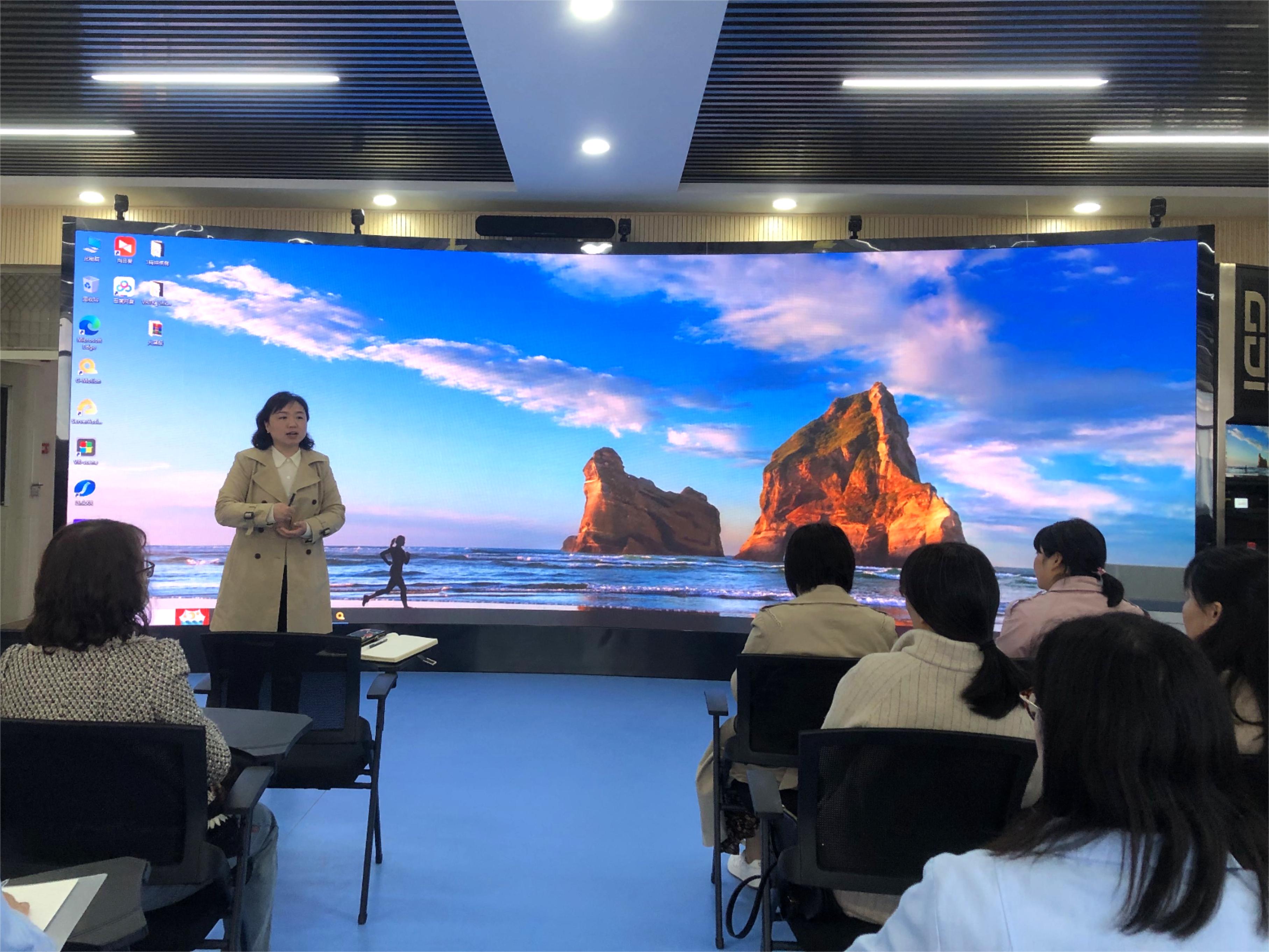 护理学院开展虚拟仿真实训教学专题培训-护理学院